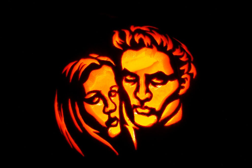 14 Awesome Literary Pumpkin Carving And Decorating Ideas To Try Out ...