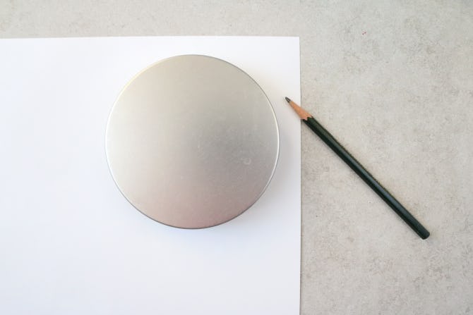 How To Make A DIY 2017 Calendar With A Moon Design To Welcome The New Year