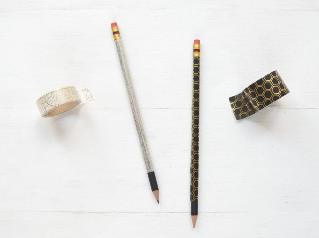 6 Pencil DIY Projects To Upgrade Your School Supplies Game Just In Time ...