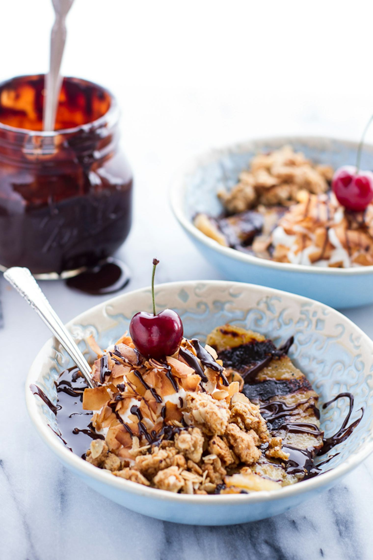 14 Vegan Thanksgiving Dessert Recipes That Are Unbelievably Decadent 14-vegan-thanksgiving-dessert-recipes-that-are-unbelievably-decadent