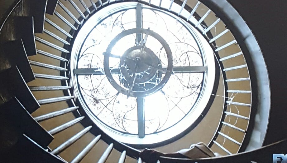 How The 'AHS: Roanoke' House Connects To Previous 'American Horror ...