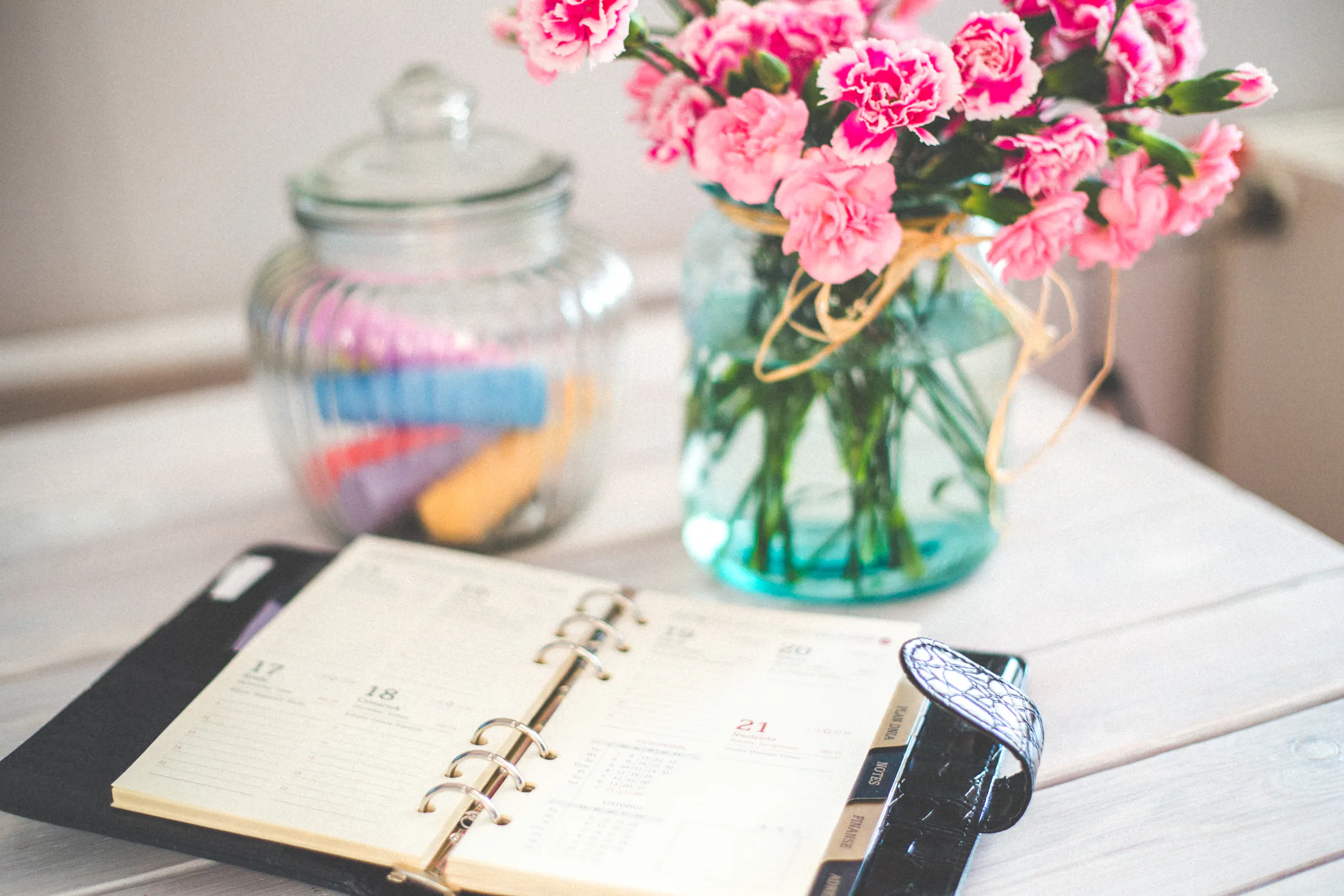 11 Types Of Diaries You Should Keep In Your 20s