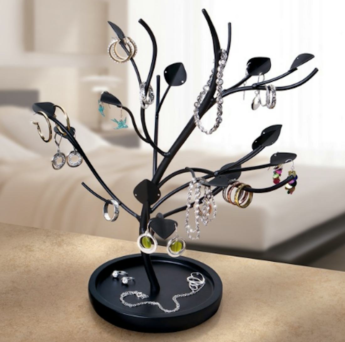 11 Storage Hacks For Jewelry That Everyone Should Try