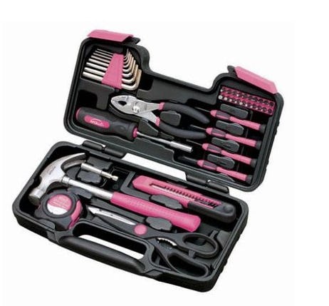 10 Things Every Adult Should Have In Their Apartment