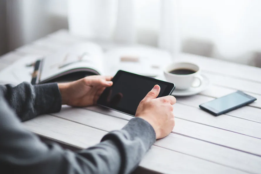 11 Ways To Appear More Professional & Confident At Work