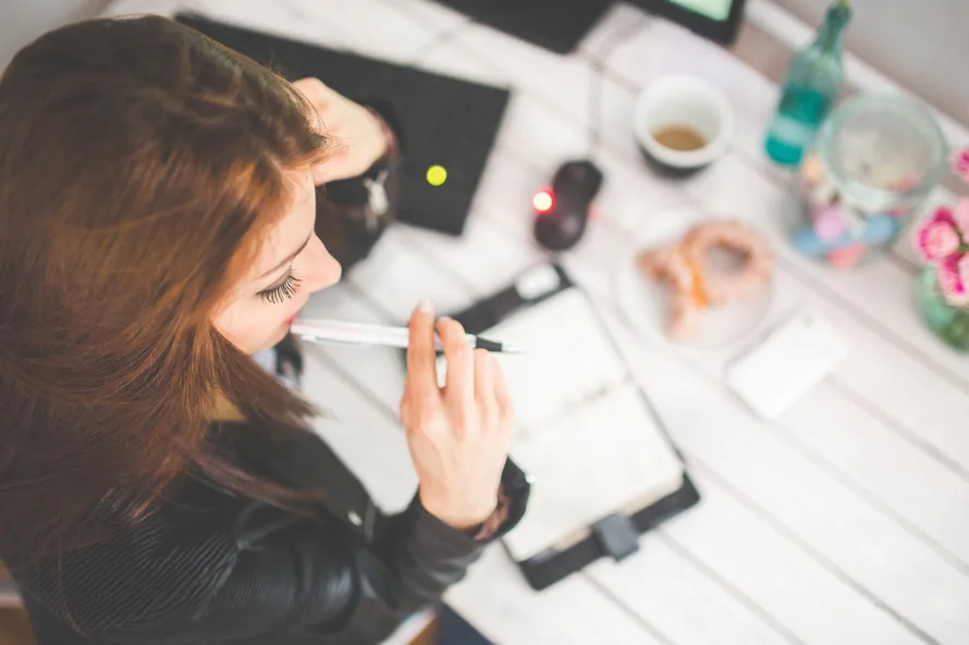 11 Healthy Reasons Why You Should Spend This Weekend Alone