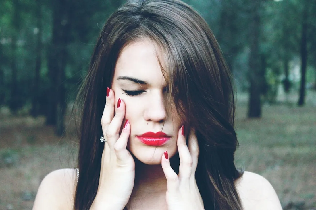 11 Potentially Bad Skin Habits & How To Break Them