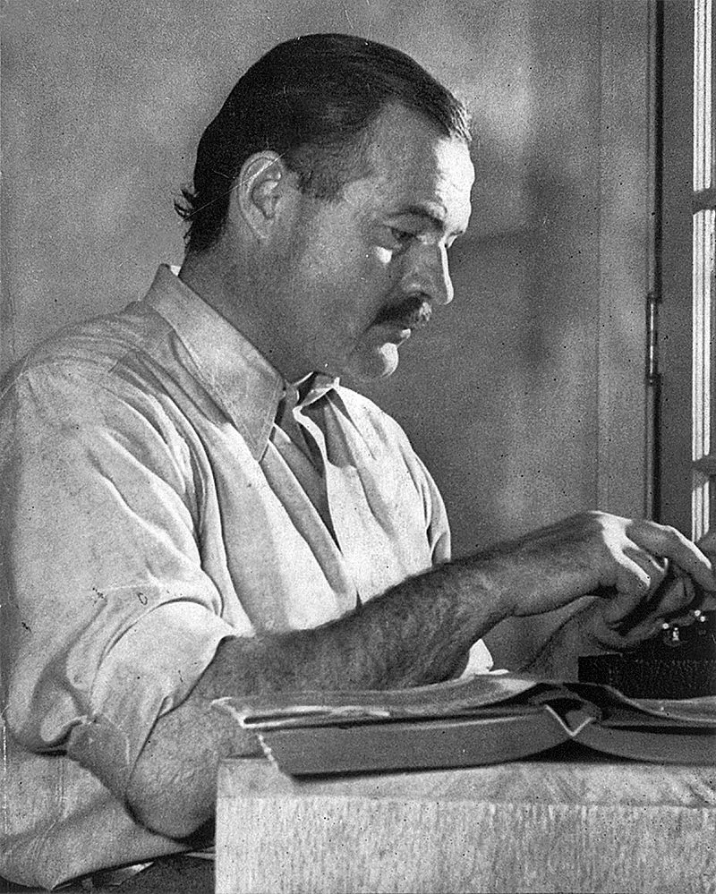 20 Famous Authors Who Were Enemies In Real Life