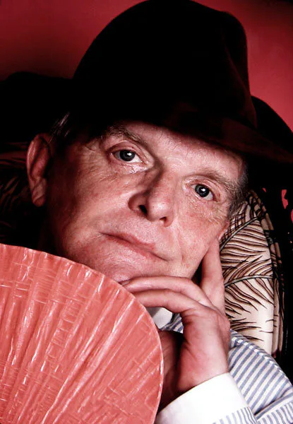 20 Famous Authors Who Were Enemies In Real Life
