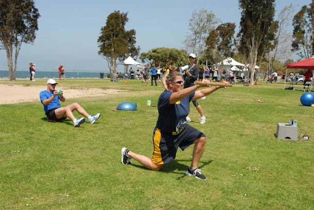 10 Simple Exercise Moves You Can Do While Watching TV