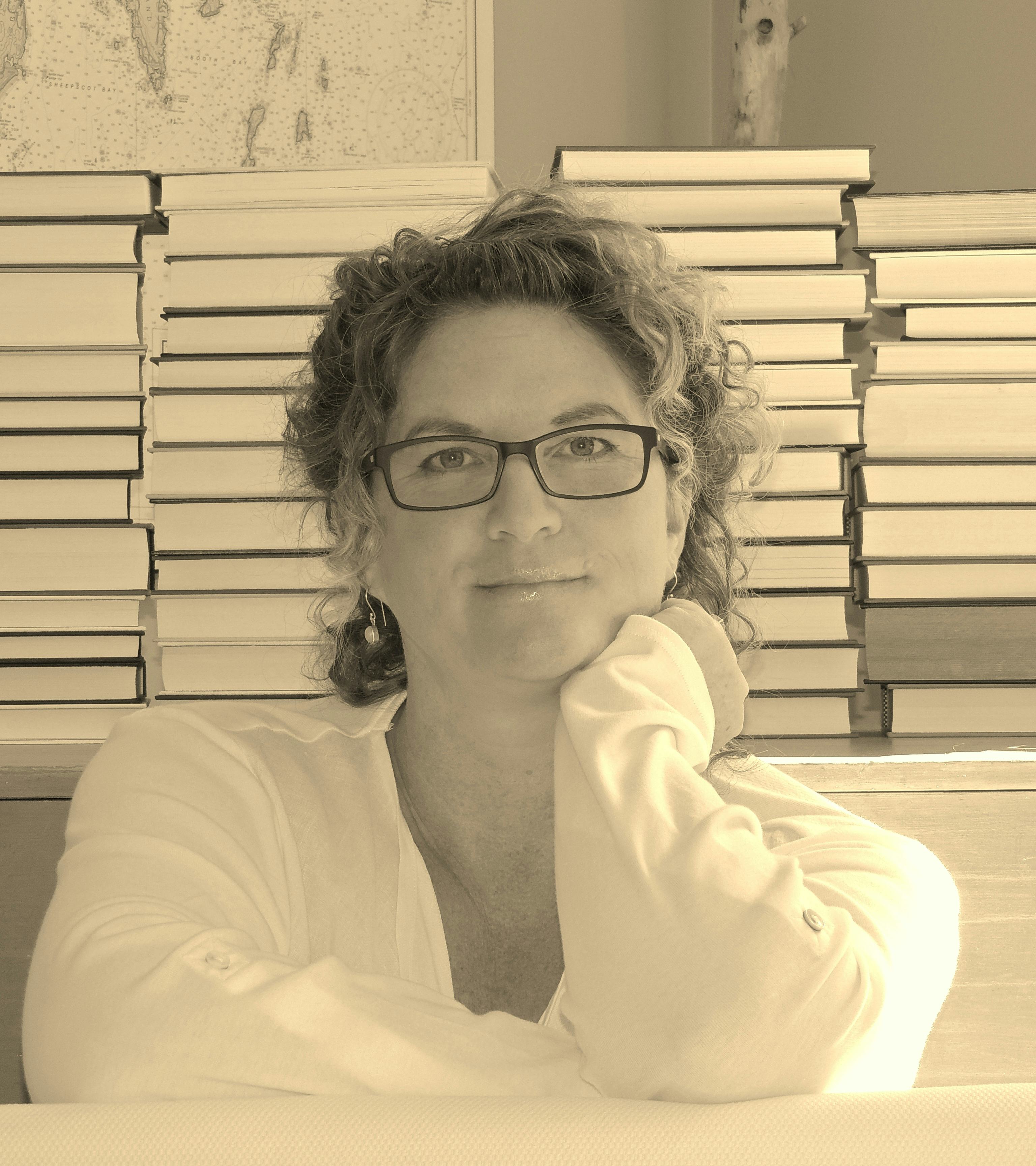 'The Rattled Bones' Is The Feminist Ghost Story You've Been Waiting For ...