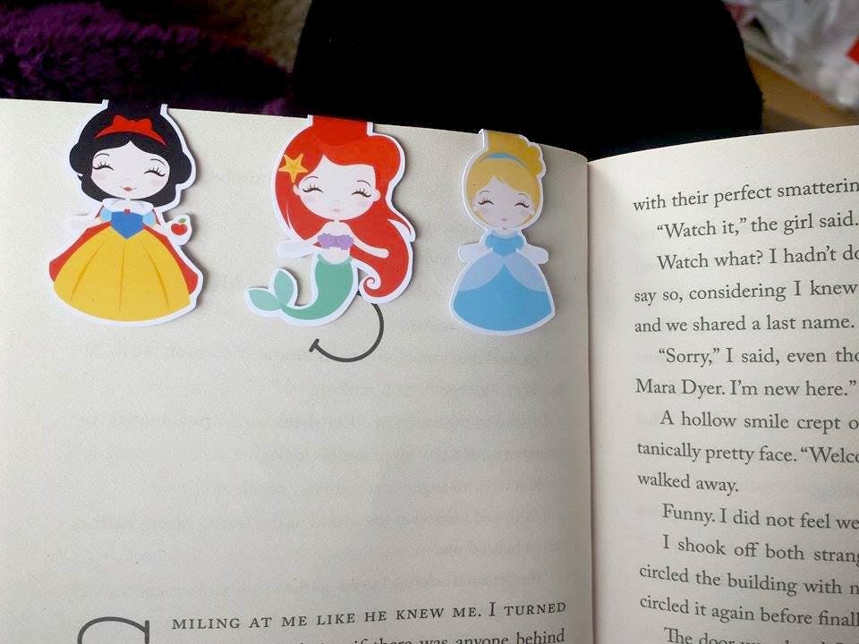 16 Adorable Bookmarks That Are Way Better Than Dog-Earring Pages