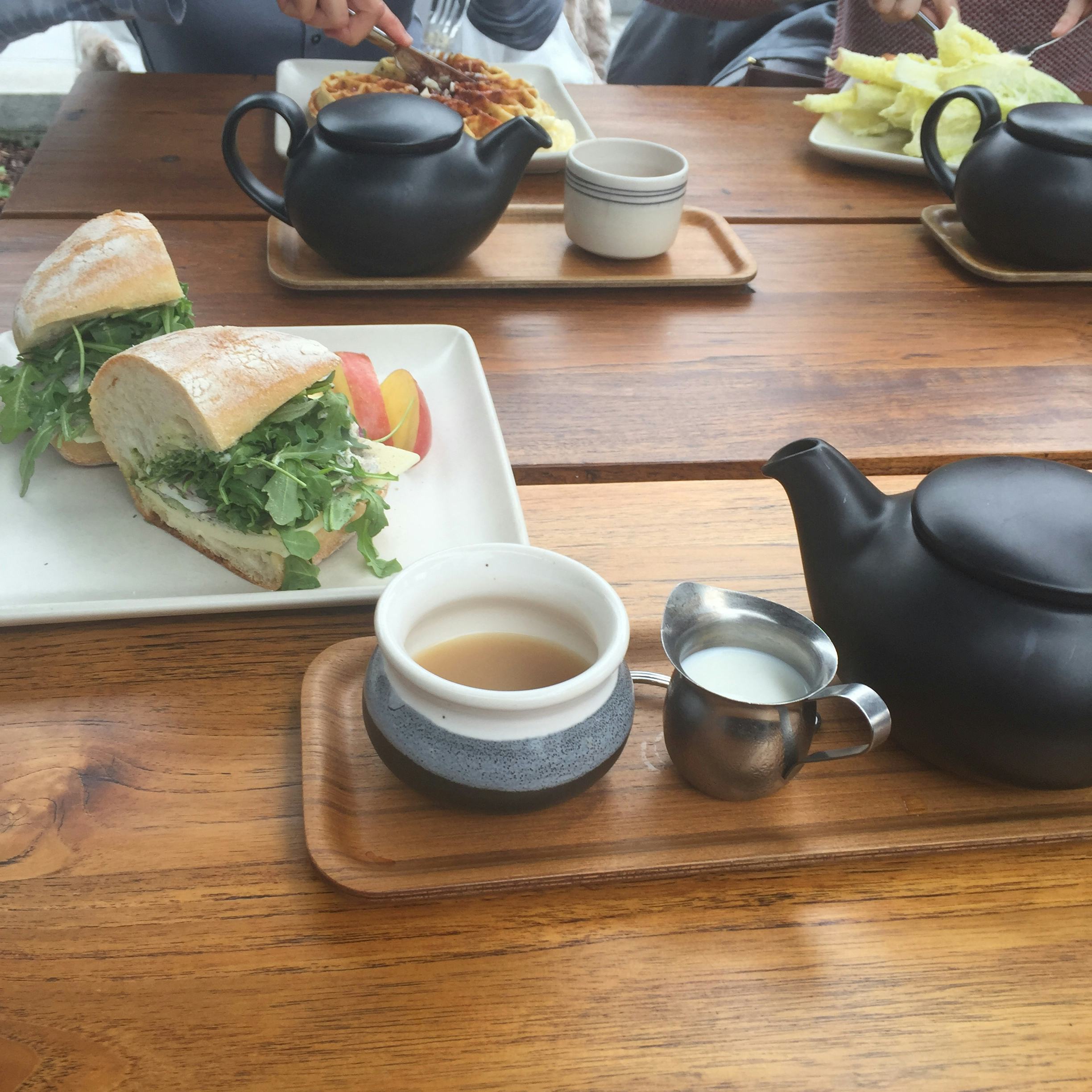 Alexandra Bracken And Susan Dennard Share Their YA Book Tour Diary And ...