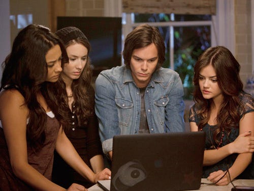 10 Best 'Pretty Little Liars' Caleb & Hanna Scenes to Celebrate the ...