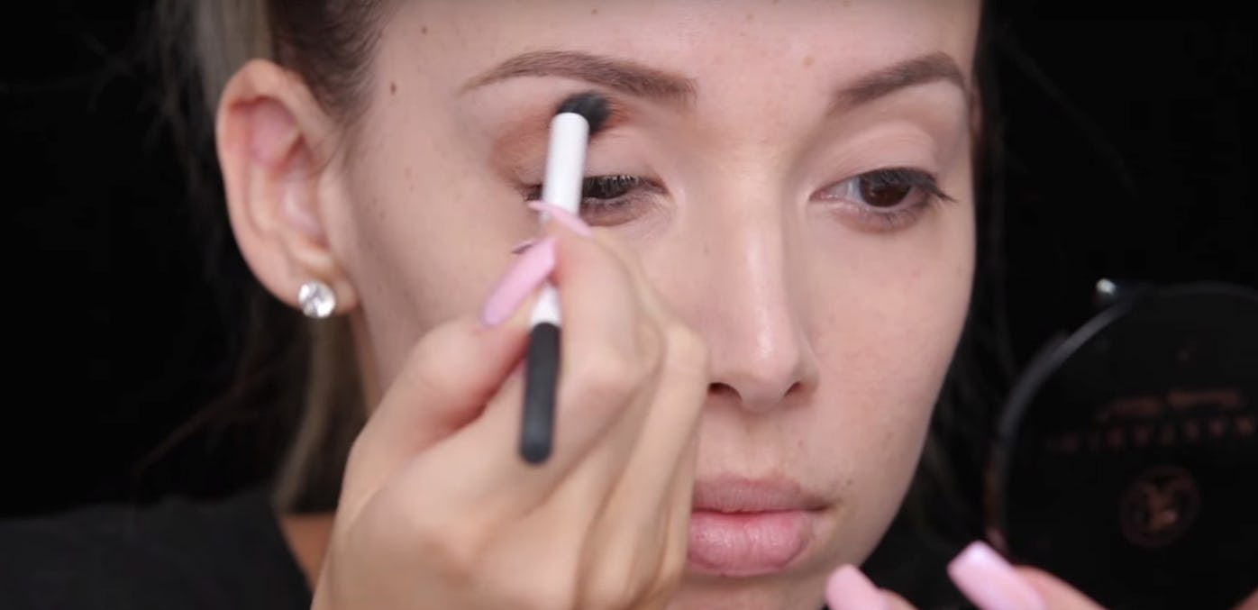 Kylie Jenner Lip Kit Tutorials Show Her Products In Action — VIDEOS