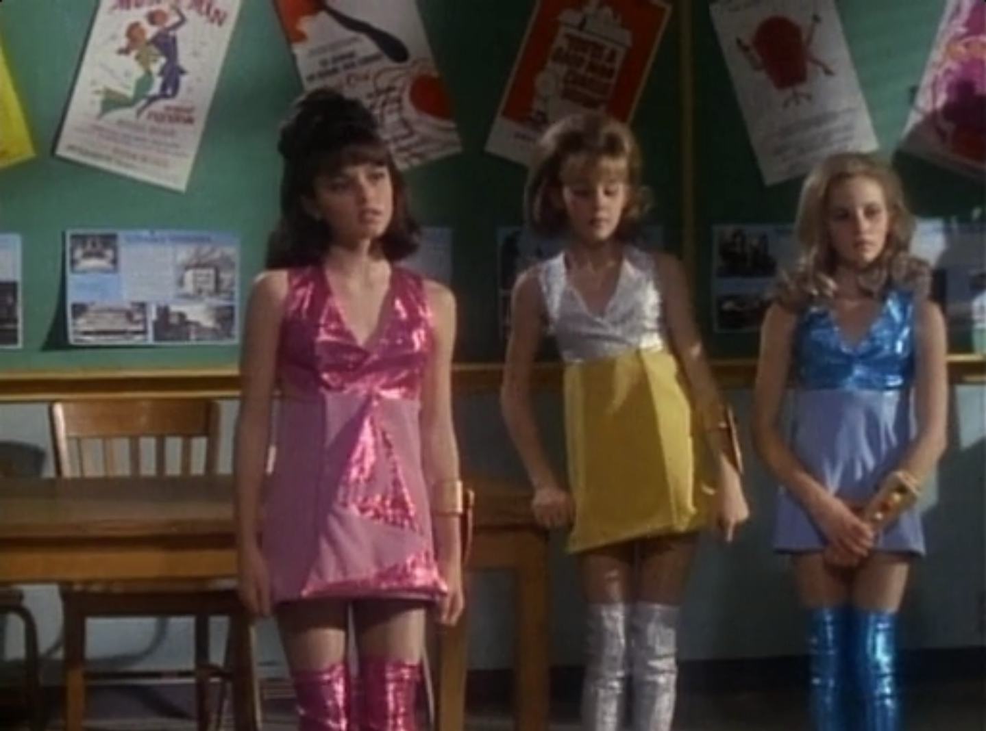 14 'The Wonder Years' Secrets — From Iconic First Kisses to Guest Star ...