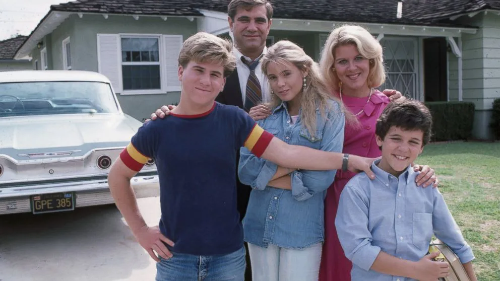 14 'The Wonder Years' Secrets — From Iconic First Kisses to Guest Star ...