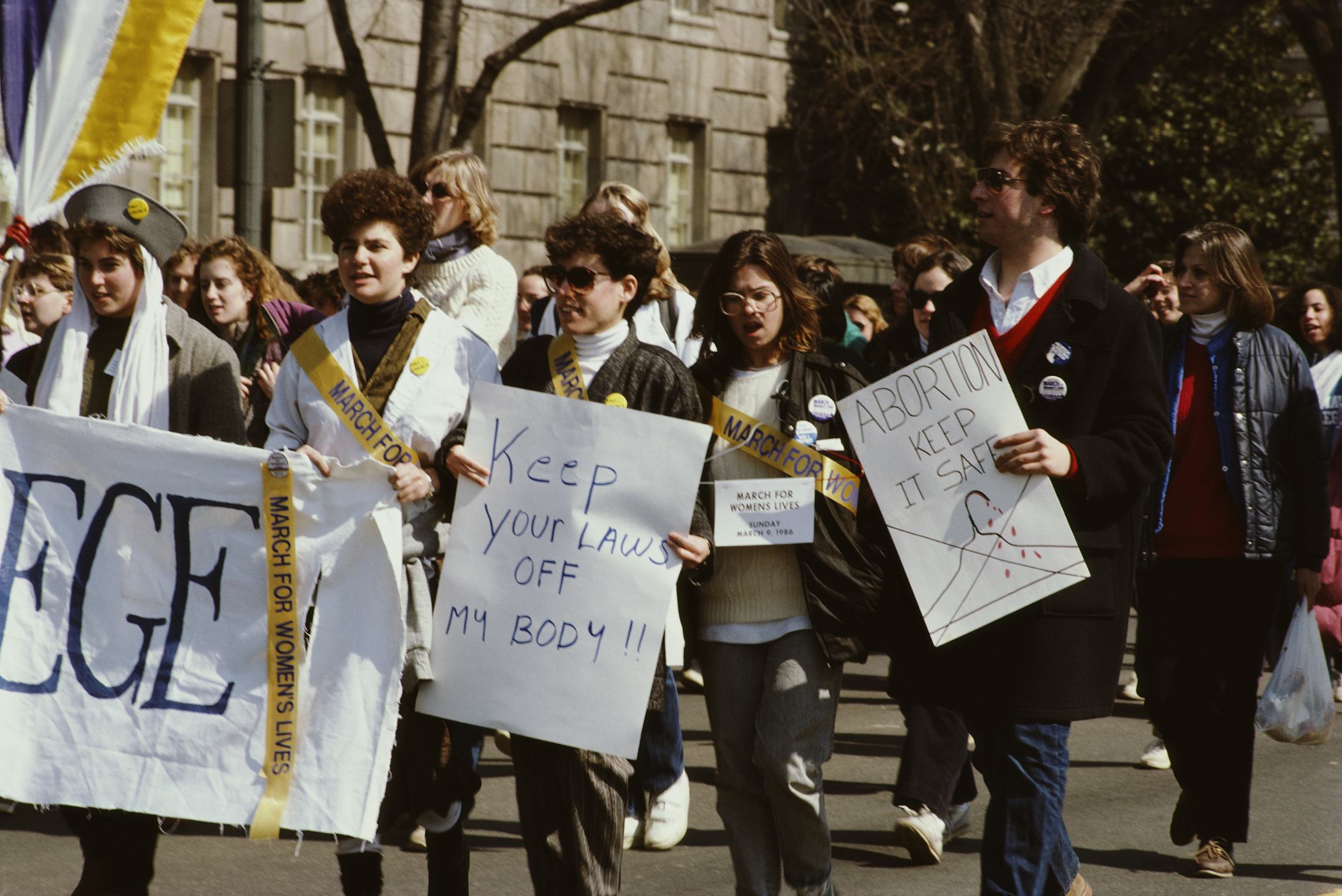 Feminist Protest Images From 1914 To Today That Will Inspire You To ...