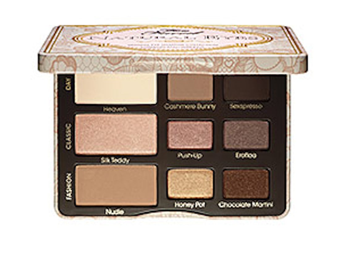 How To Copy Kourtney Kardashian's Makeup Look From Instagram Because It ...