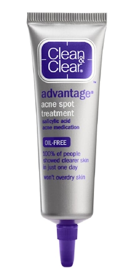 3 Risks Of Using Toothpaste For Acne That Will Stop You From Reaching ...