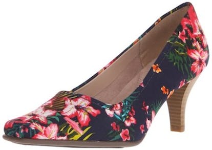 12 Comfortable & Stylish Heels You Can Actually Walk In