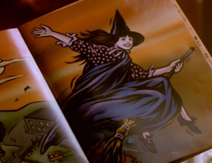 38 Things You Notice Re-Watching 'Halloweentown' As An Adult