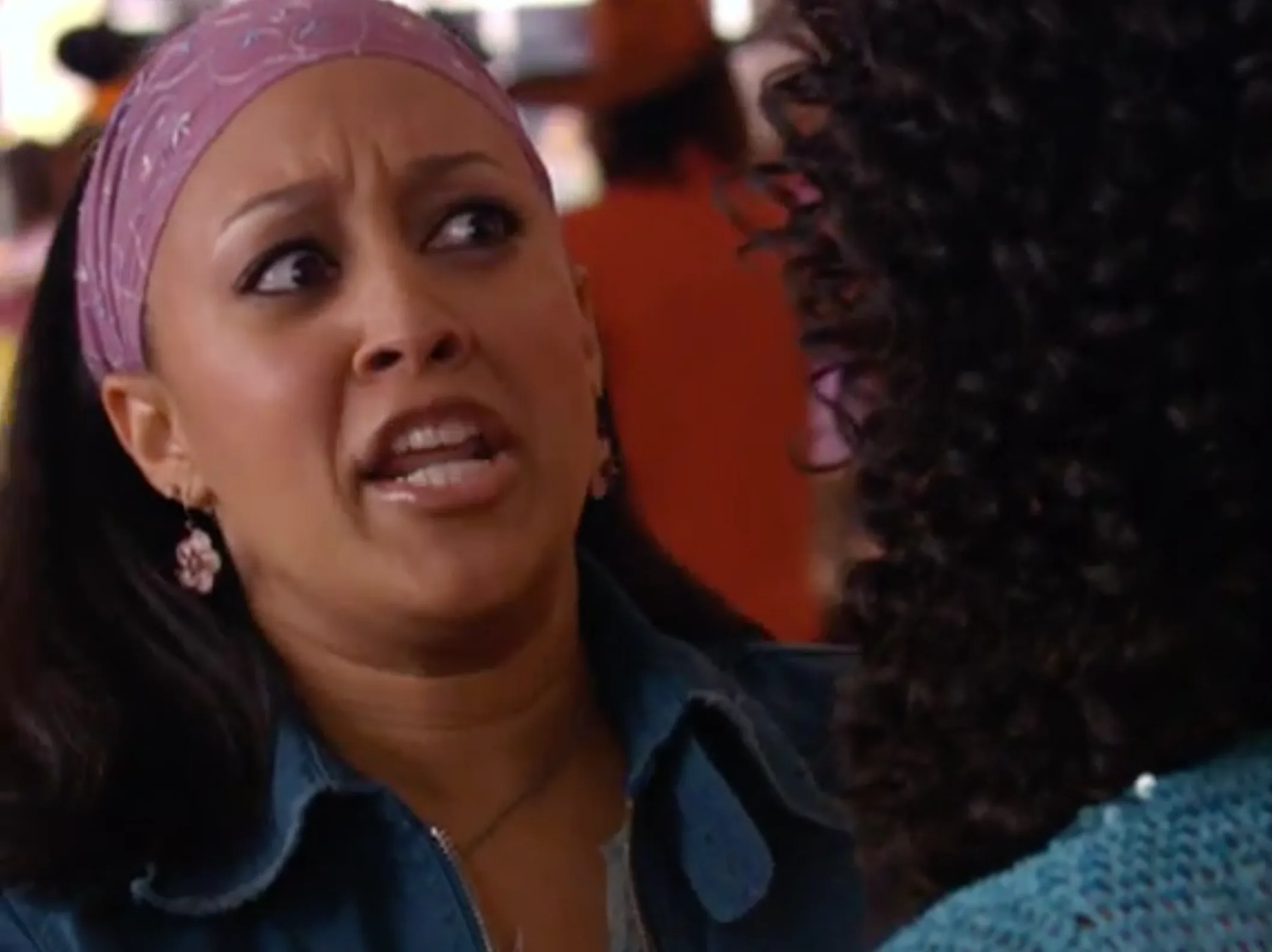 39 Things You Notice When You Rewatch 'Twitches'