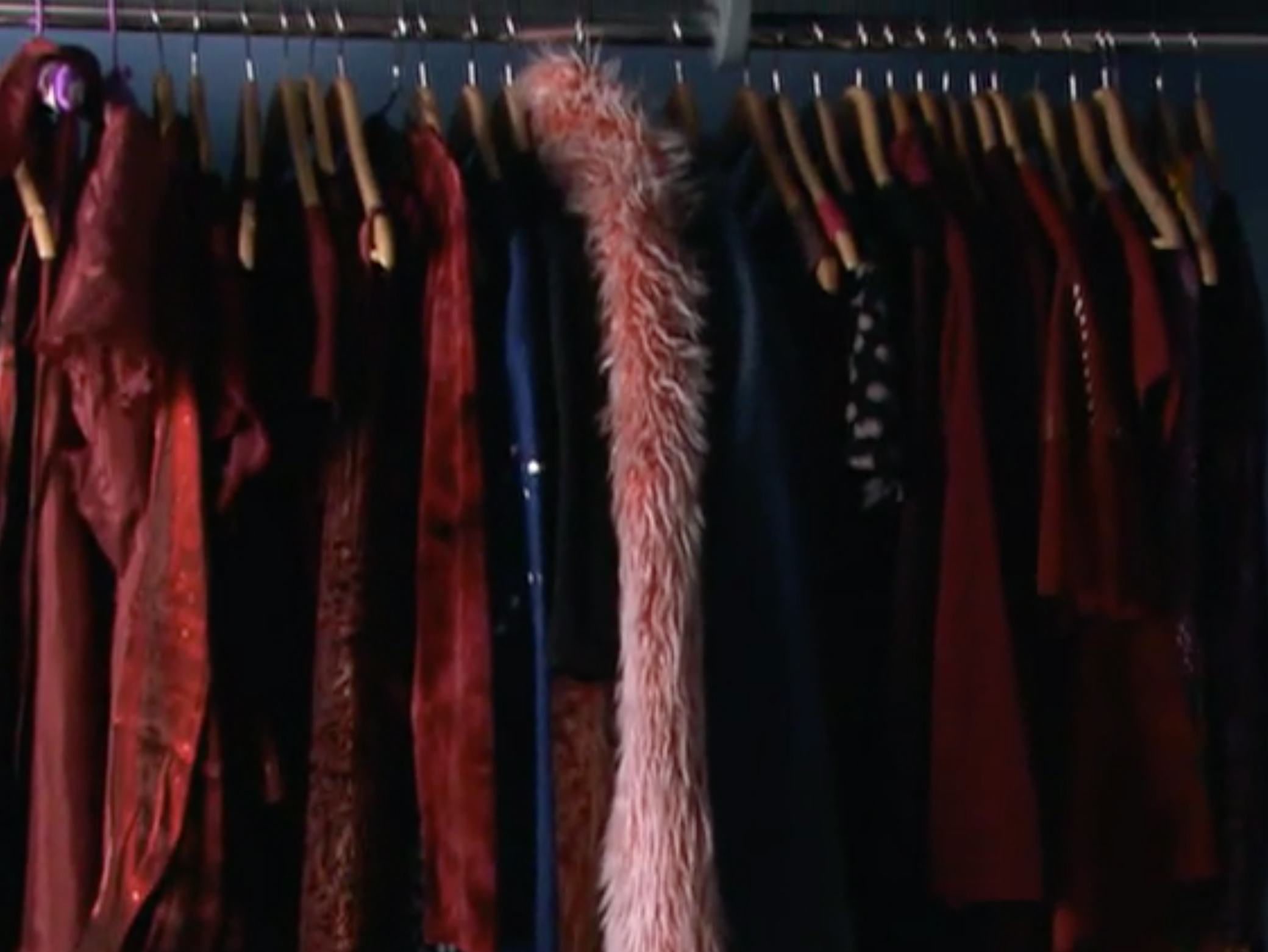 39 Things You Notice When You Rewatch 'Twitches'