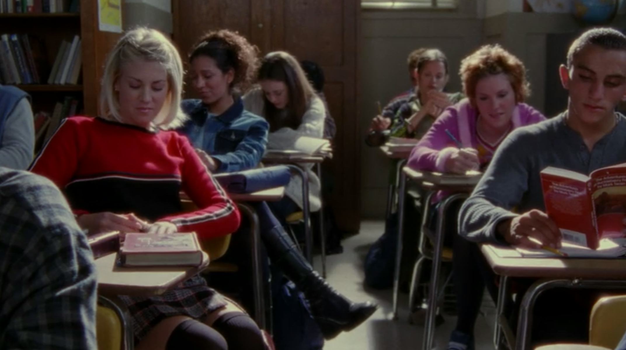 Stars Hollow in 2016 Looks A Lot More Like A Modern American Town — PHOTOS