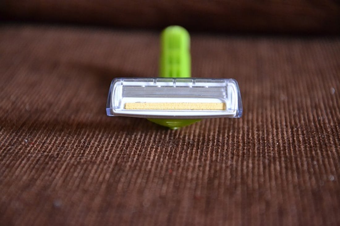 5 Shaving Mistakes You're Making That Cause Red Bumps And Irritation