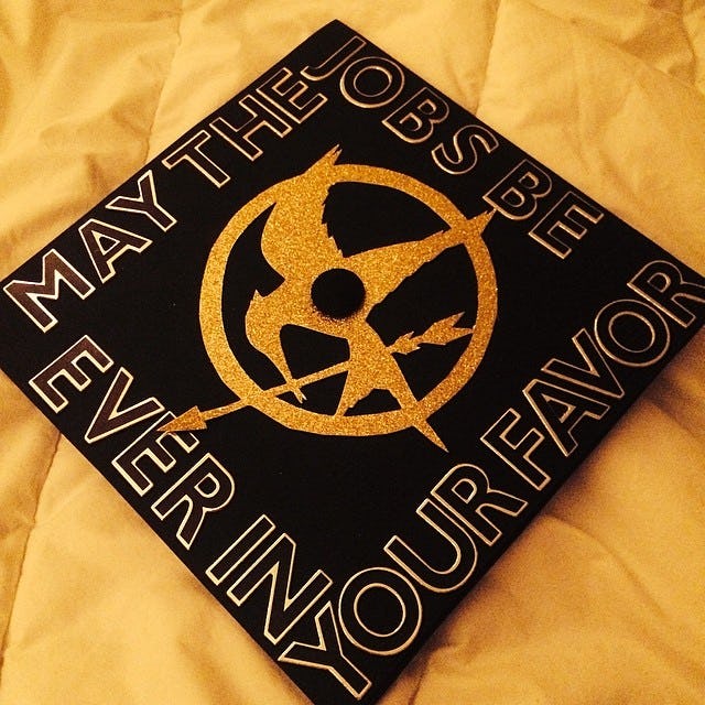15 Graduation Cap Decorations To Inspire Your Commencement DIY-ing