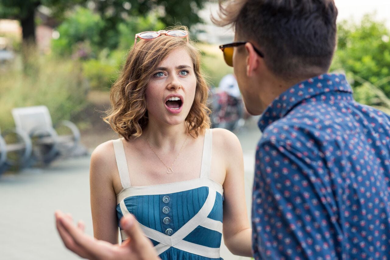 11 Relationship Problems That Can't Be Fixed By Sharing Them With Your ...