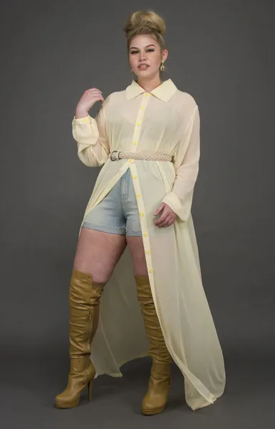 15 See Through Plus Size Clothes For Showing Off Some Major Skin — PHOTOS
