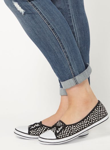 21 Sporty Wide Width Shoes For Amazing Style & Unbelievable Comfort ...