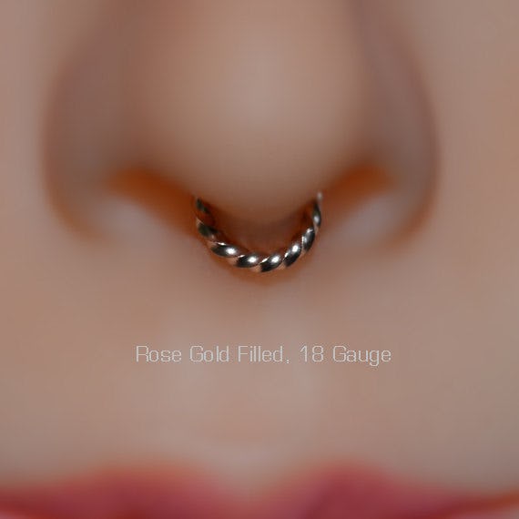 Rihanna Got A Fake Septum Piercing — 5 Ways to Get the Look, No Needles ...