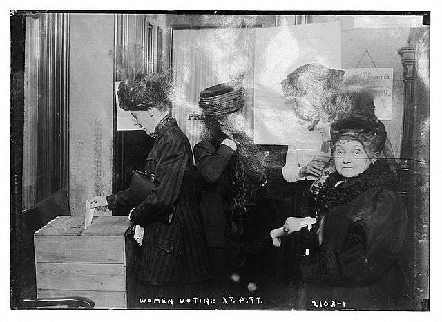 10 Photos Of Women Voting In The 1920s In Honor Of Women's Equality Day