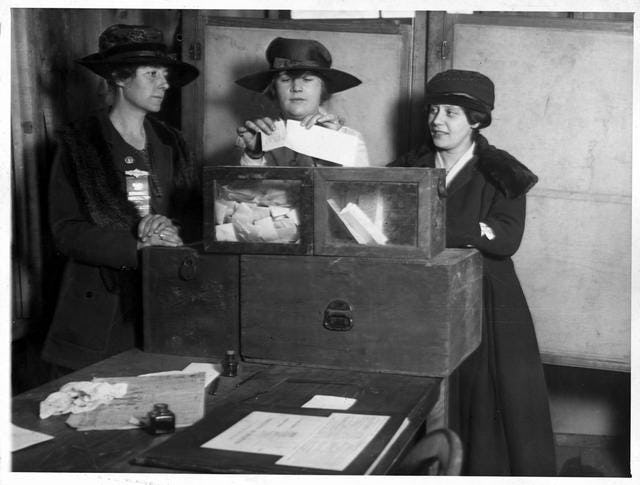 10 Photos Of Women Voting In The 1920s In Honor Of Women's Equality Day