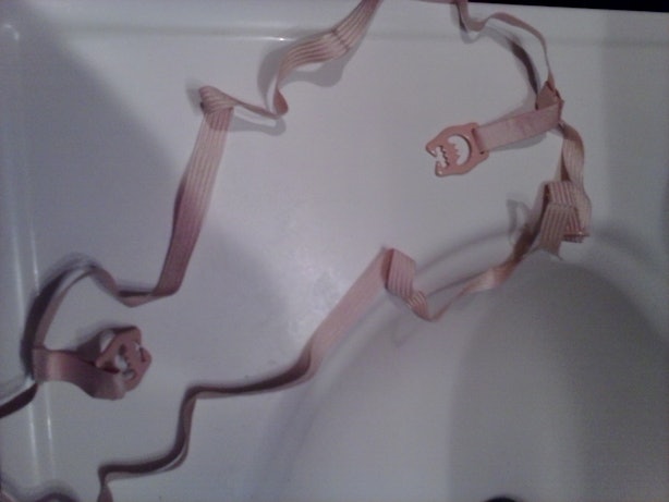 I Wore An Old-Fashioned Sanitary Belt For My Entire Period, and Here ...