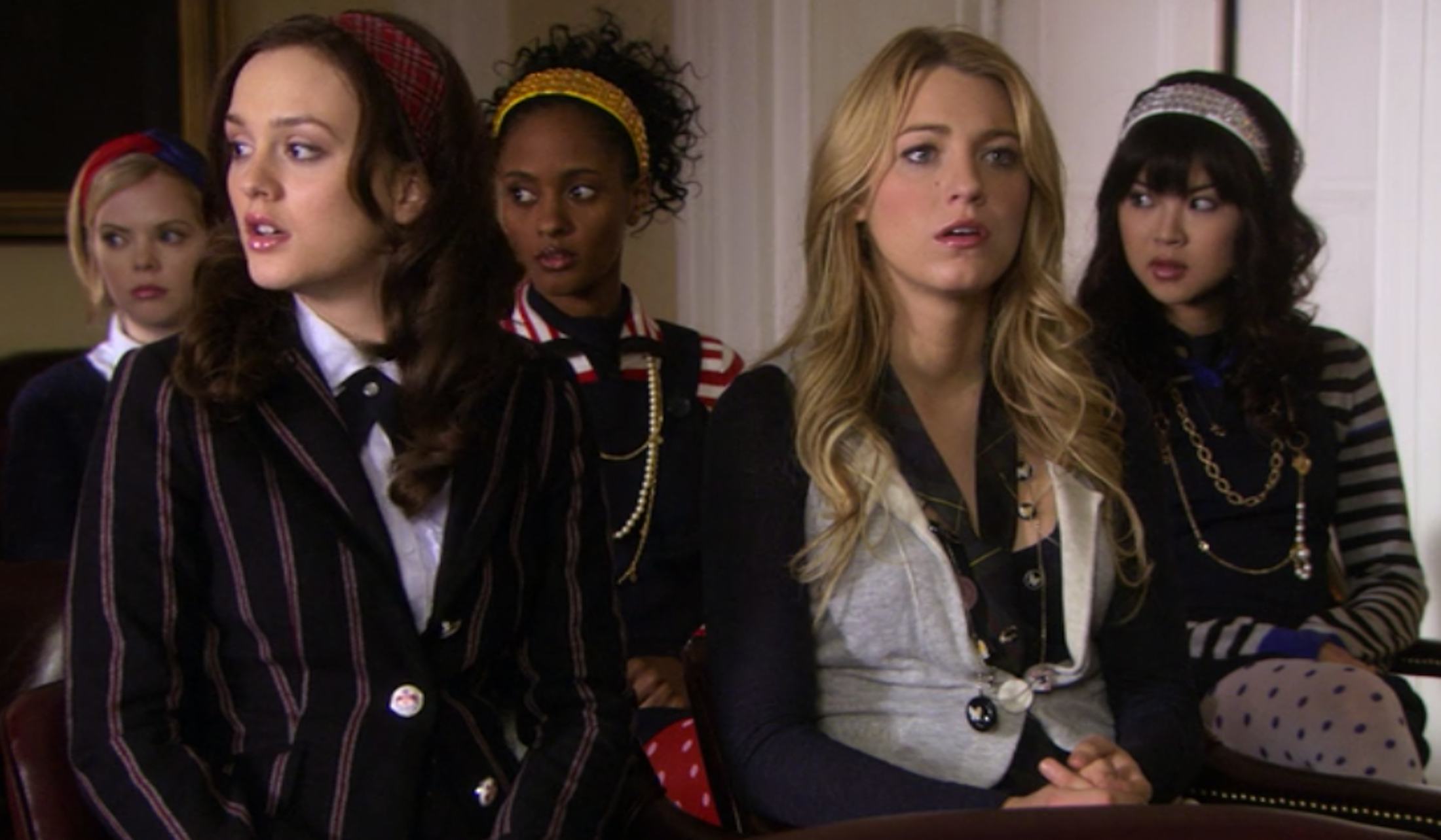 19 Weirdest Trends From The First Season Of Gossip Girl — Photos