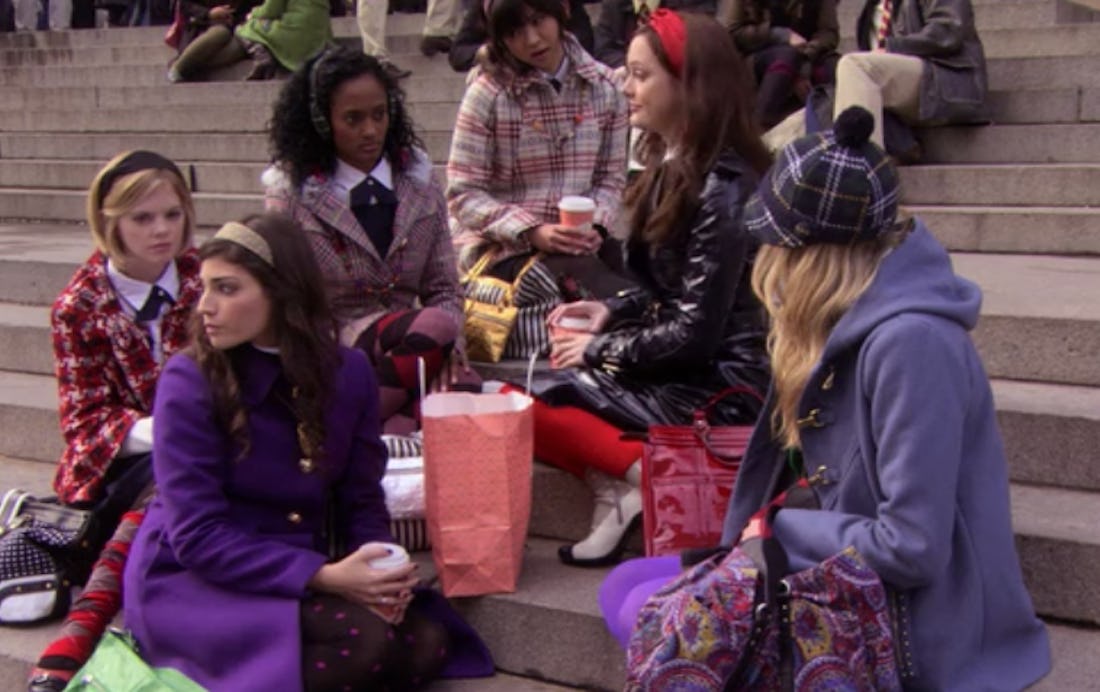 19 Weirdest Trends From The First Season Of Gossip Girl — Photos