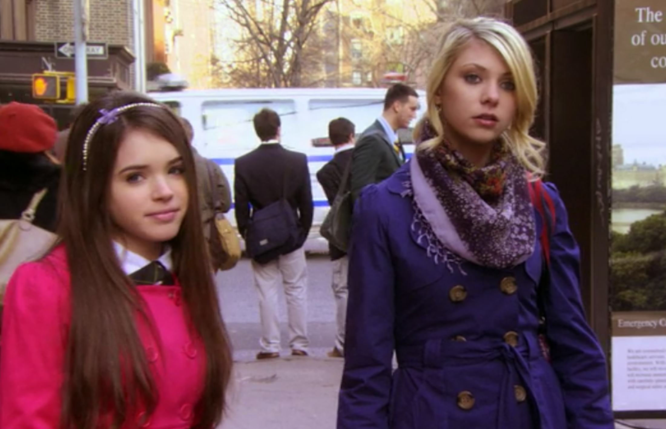 19 Weirdest Trends From The First Season Of Gossip Girl — Photos