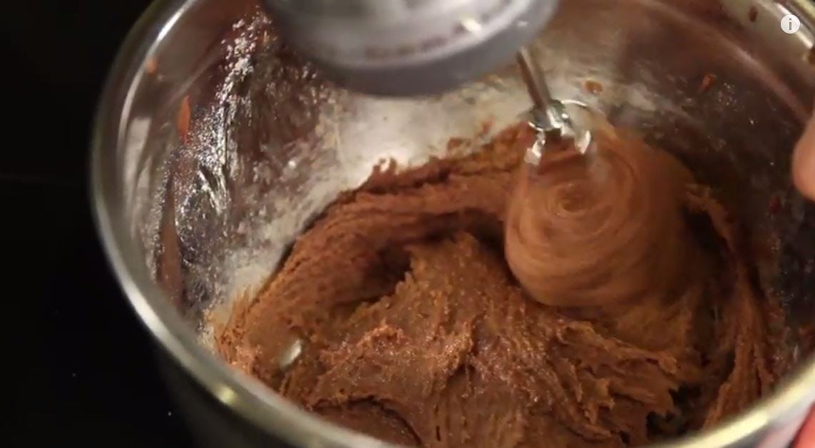 BuzzFeed's "Four Easy Nutella Hacks You Need To Make" Video Speaks To ...