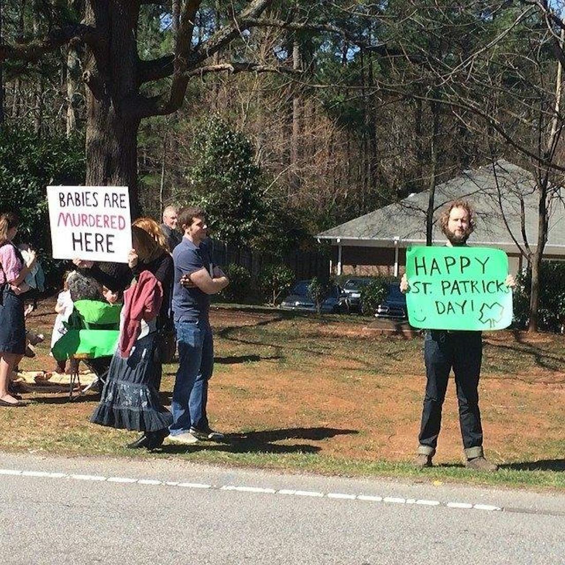 Grayson and Tina Haver Currin’s Counter-Protest to Abortion Clinic ...