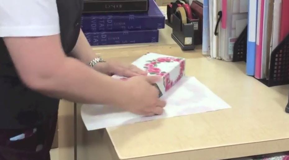 This Gift-Wrapping Hack Will Make Your Life Infinitely Easier this ...