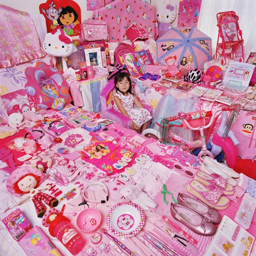 JeongMee Yoon’s “Pink and Blue Project” Photo Series Examines Gendered ...