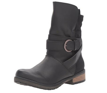 15 Waterproof Winter Boots That Are Totally Functional & Actually Cute