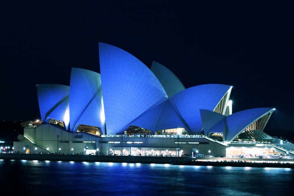 World Landmarks Light Up Blue For Autism Awareness, and It's Amazing ...