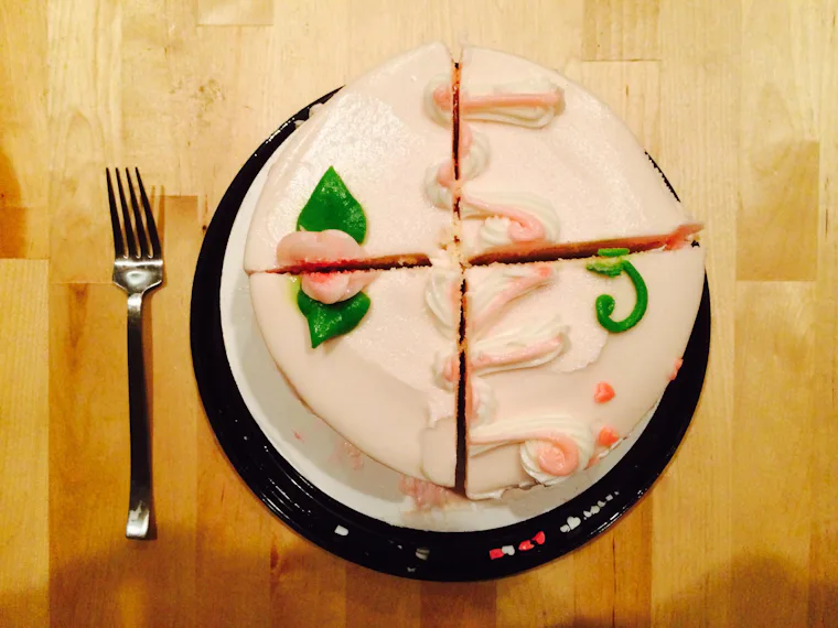 I Tried The Best Way to Cut a Cake, According to Science, and Here's ...