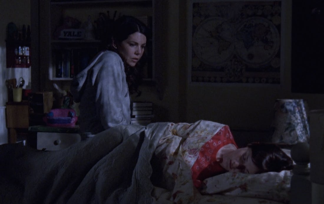 The 'Gilmore Girls' Finale's 14 Best Moments, From Rory Getting A Job To That Awkward Taylor Toast