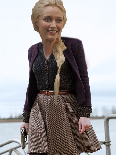 'Once Upon a Time's Elsa Won't Wear Modern Clothes, But Here's What She ...